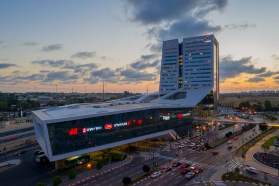 קניון עזריאלי ראשונים - Visit Rishon